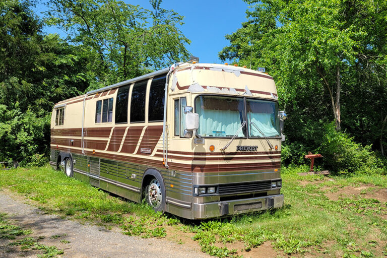 Bus For Sale - 1956 GM PD4501 Scenicruiser
