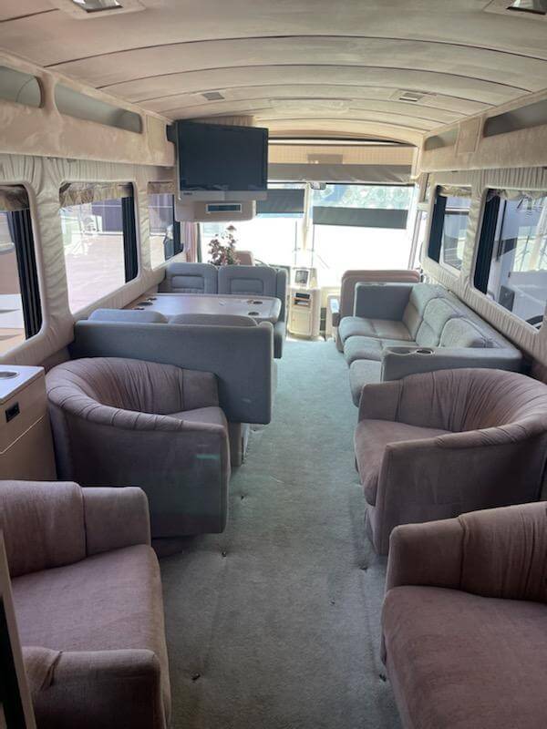 Bus Conversion for Sale - 1989 MCI – 102C3 (8V92 DD)